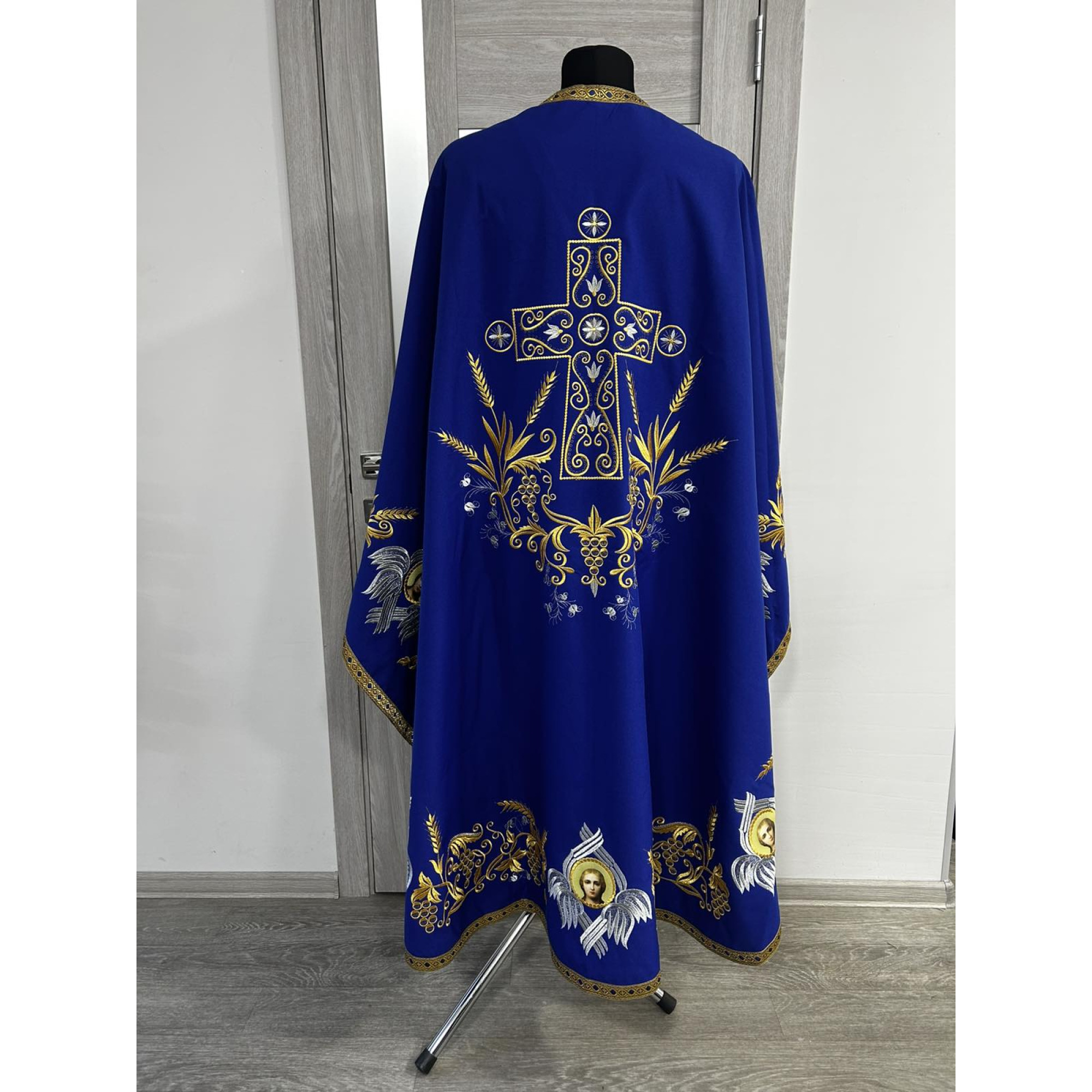 Greek style priest vestment in brocade - Liturgical vestment for priest