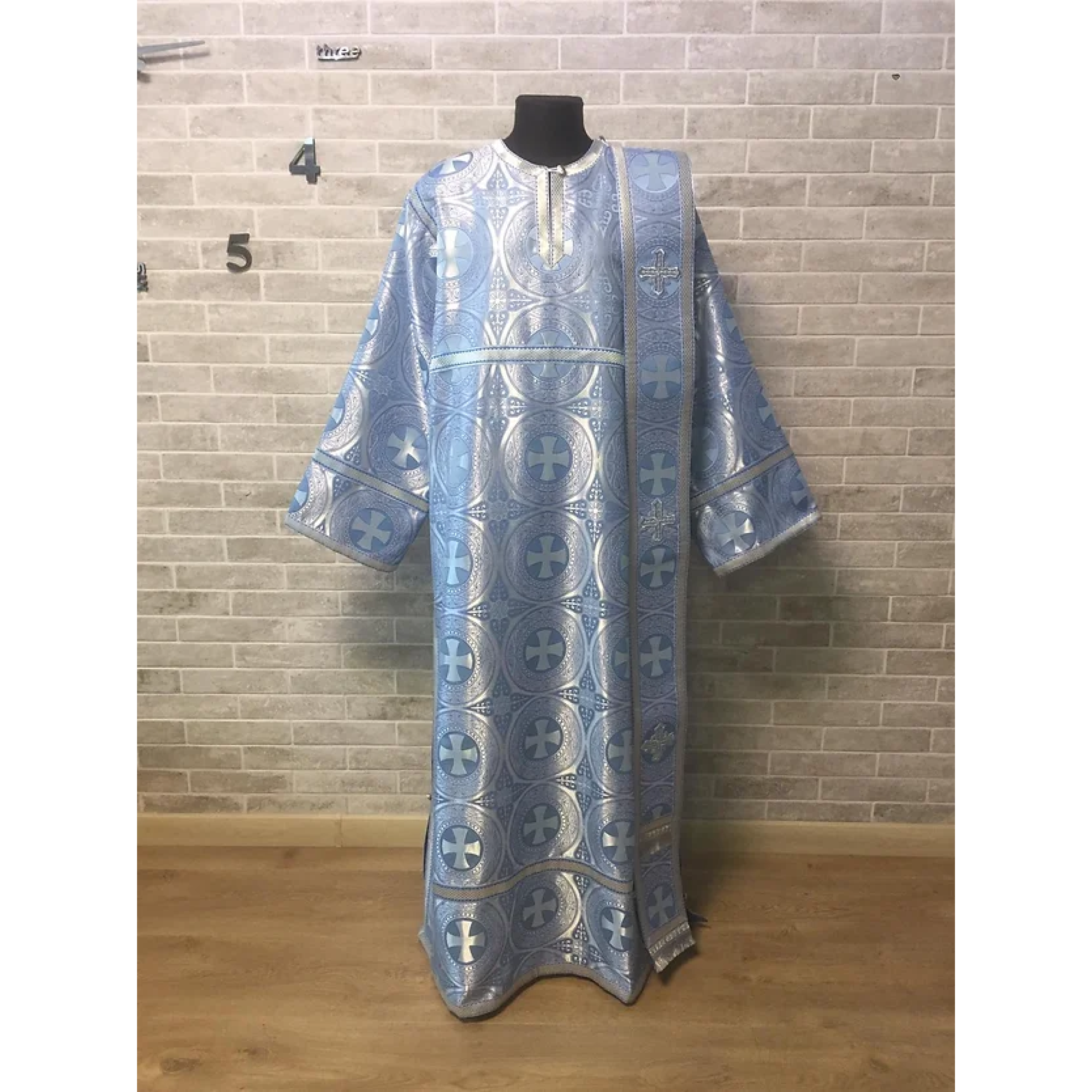 Brocade vestment for deacon - Stichar and orar in yellow-gold silk brocade