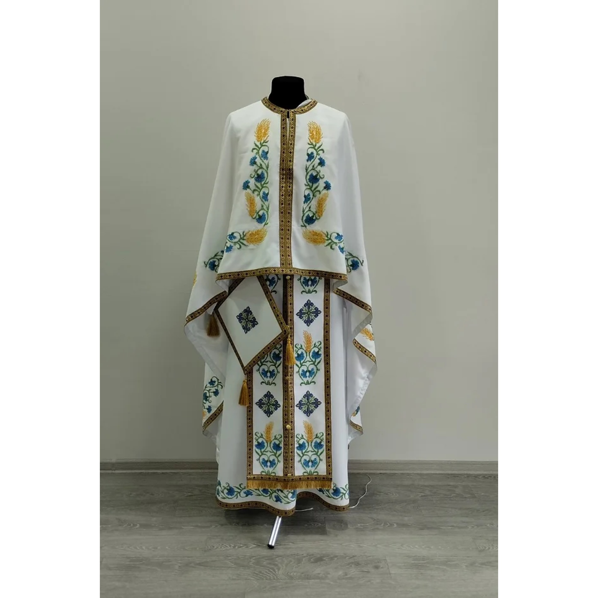 Greek style priest vestment in brocade - Liturgical vestment for priest