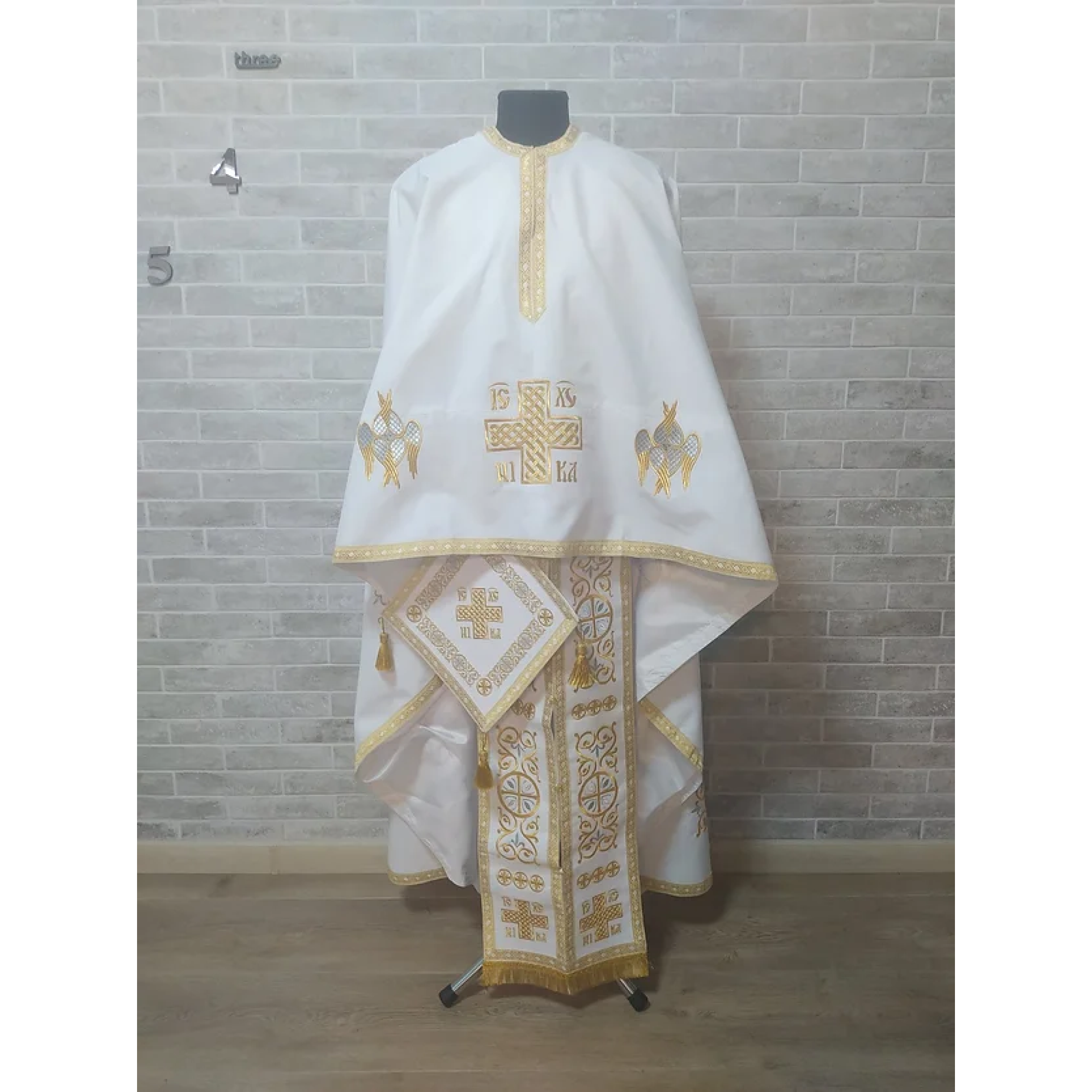 Greek style priest vestment in brocade - Liturgical vestment for priest
