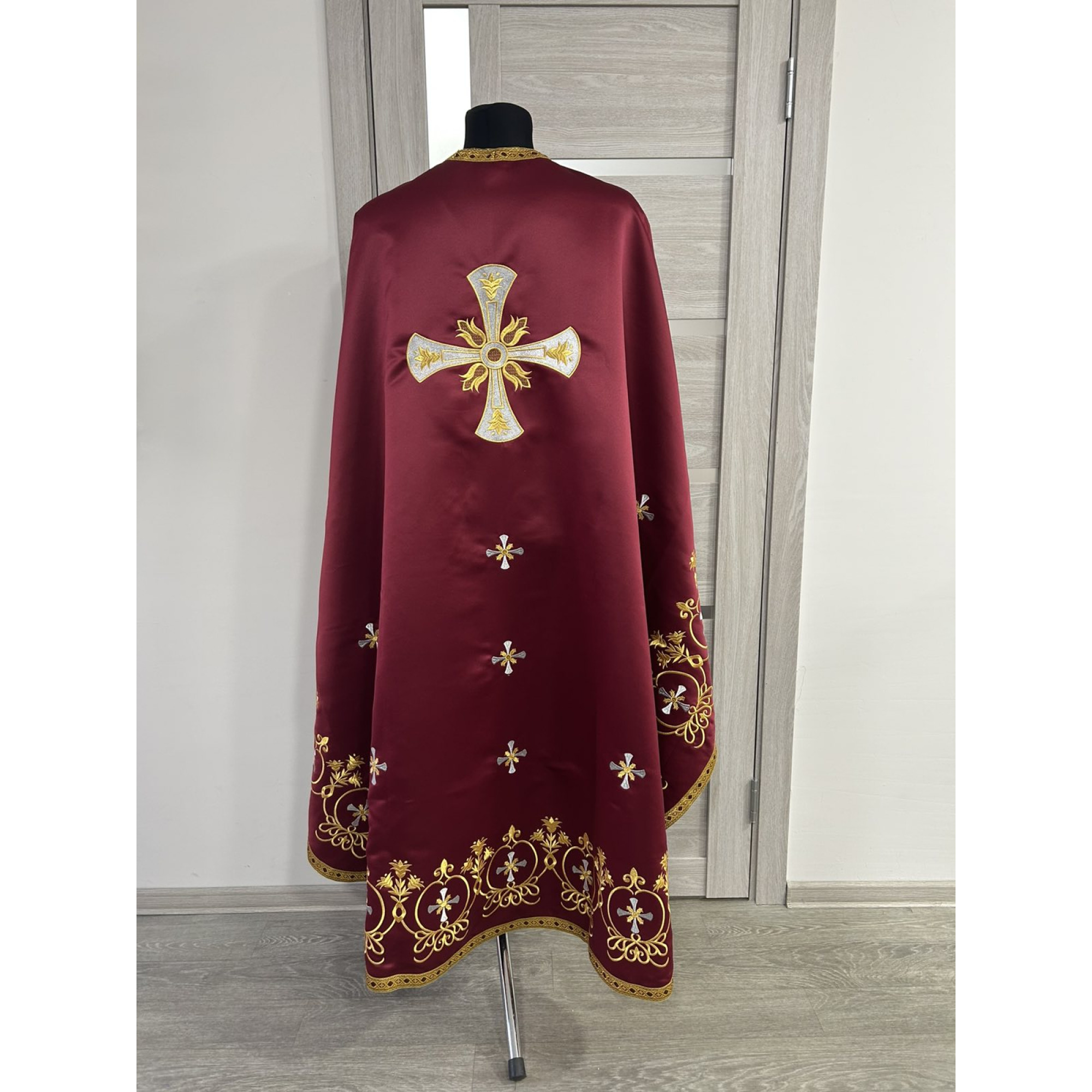 Greek style priest vestment in brocade - Liturgical vestment for priest