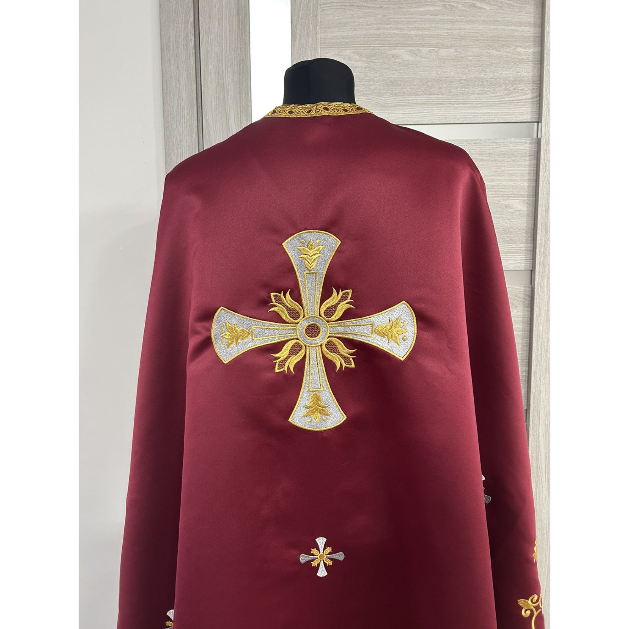 Greek style priest vestment in brocade - Liturgical vestment for priest