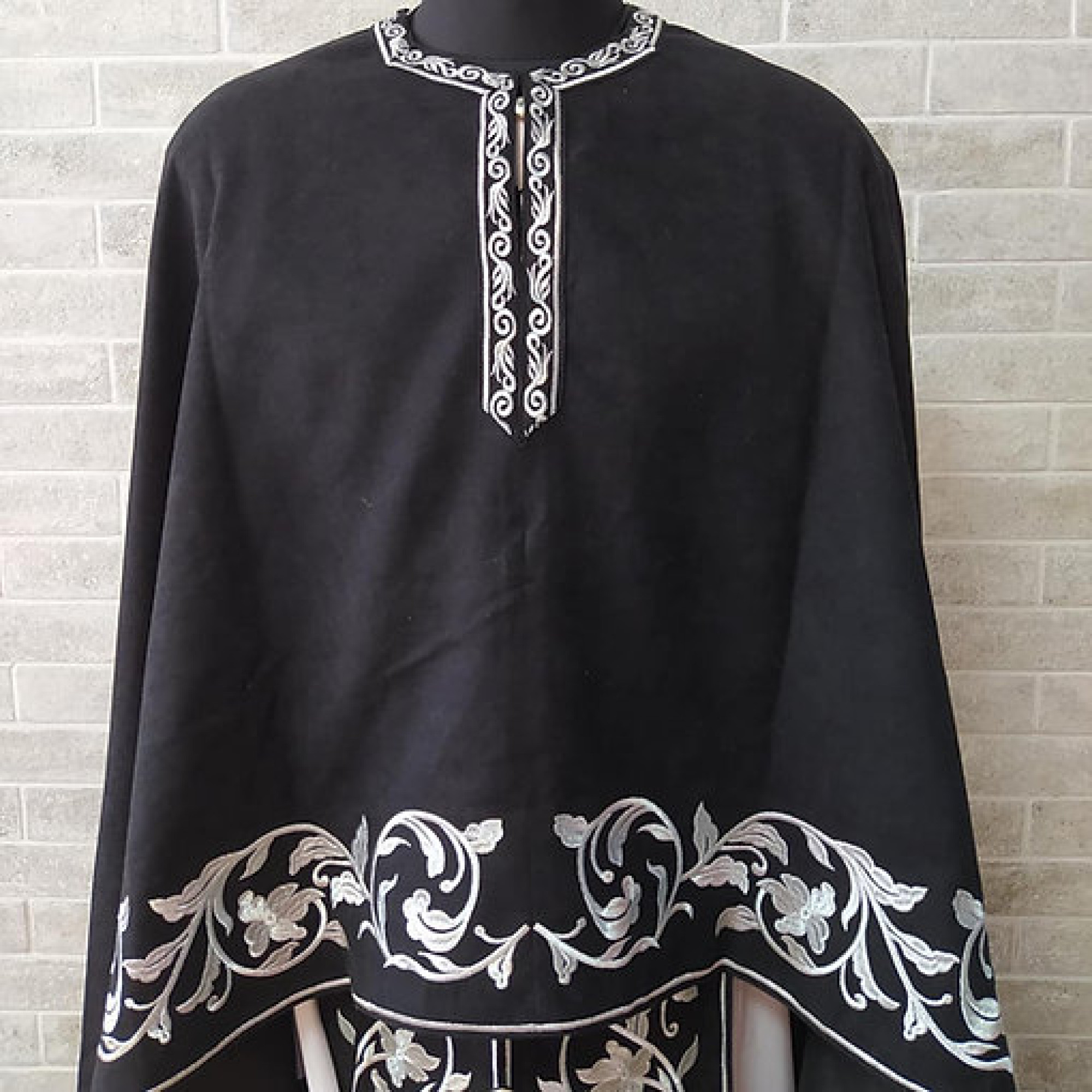 Greek vestment with machine embroidery- Priest vestment - Clothes for ...