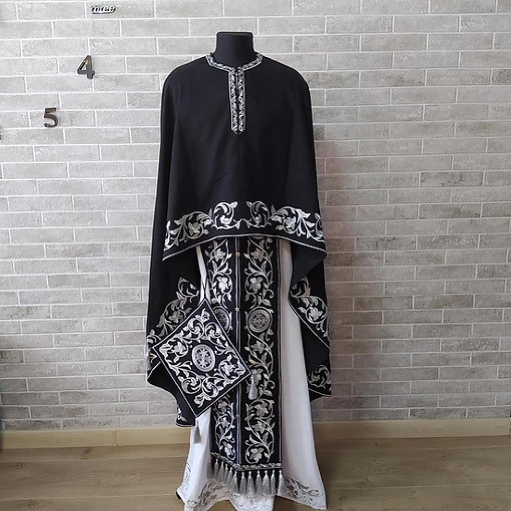 Greek vestment with machine embroidery- Priest vestment - Clothes for ...