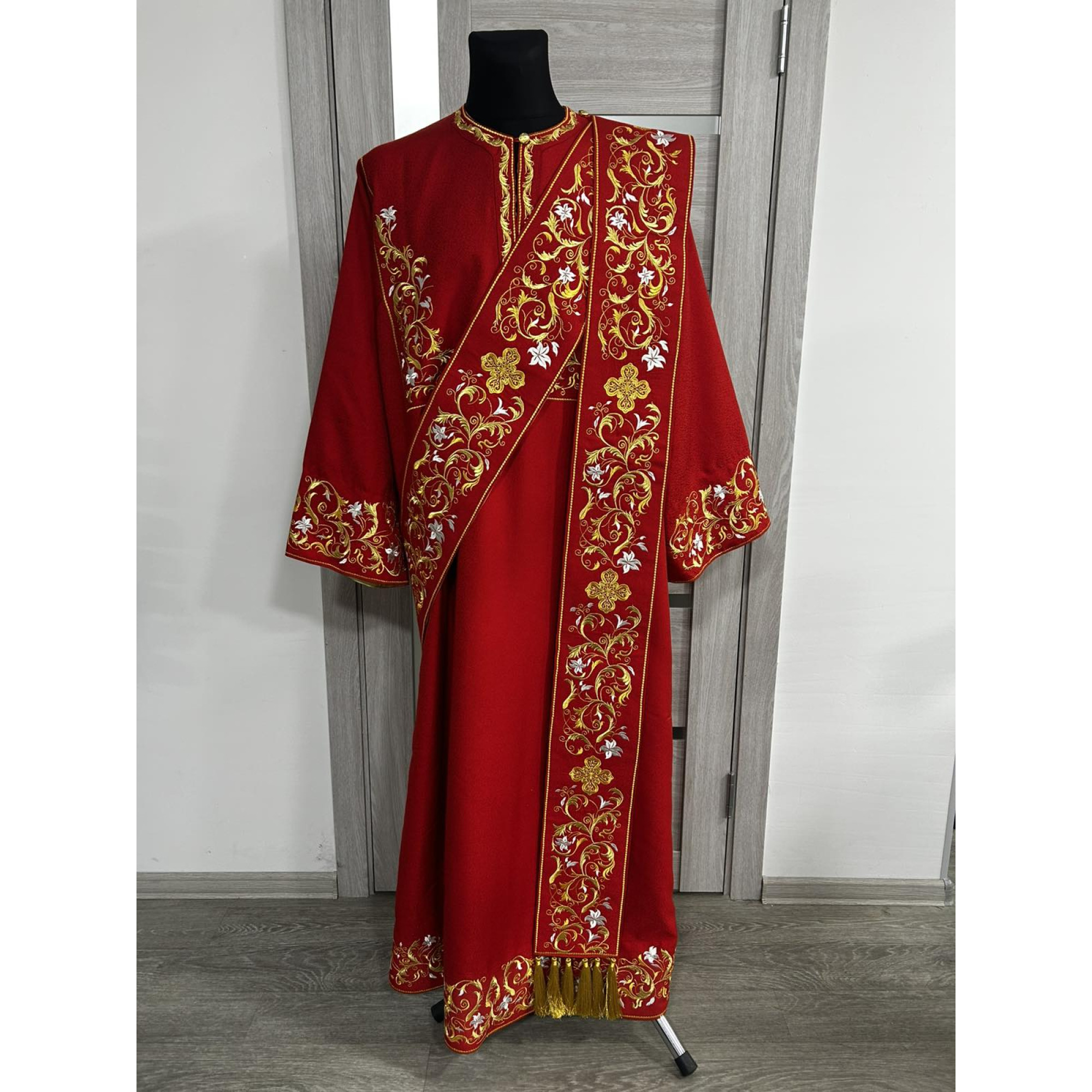 Brocade vestment for deacon - Stichar and orar in yellow-gold silk brocade